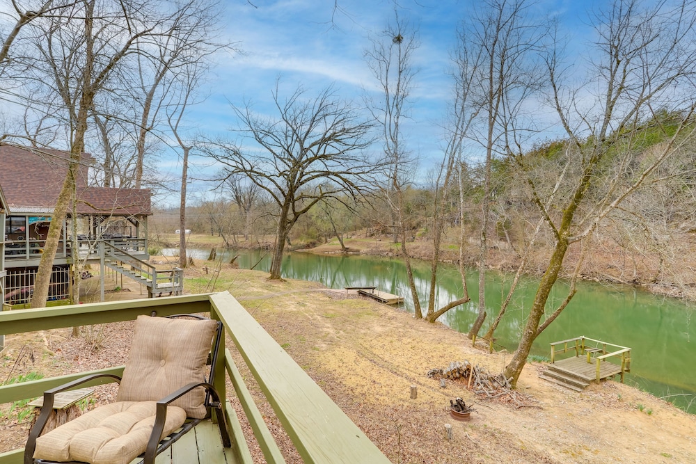 Cozy Riverfront Cabin ~ 2 Mi To Main Street Hardy - Arkansas