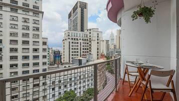 Apartamento | Refeições ao ar livre