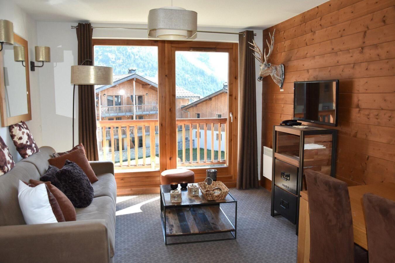 4ème éTage, Piscine, Sauna, Hammam, Balcon, Parking, Télévision, Casier à Ski, 32m² - Pralognan-la-Vanoise