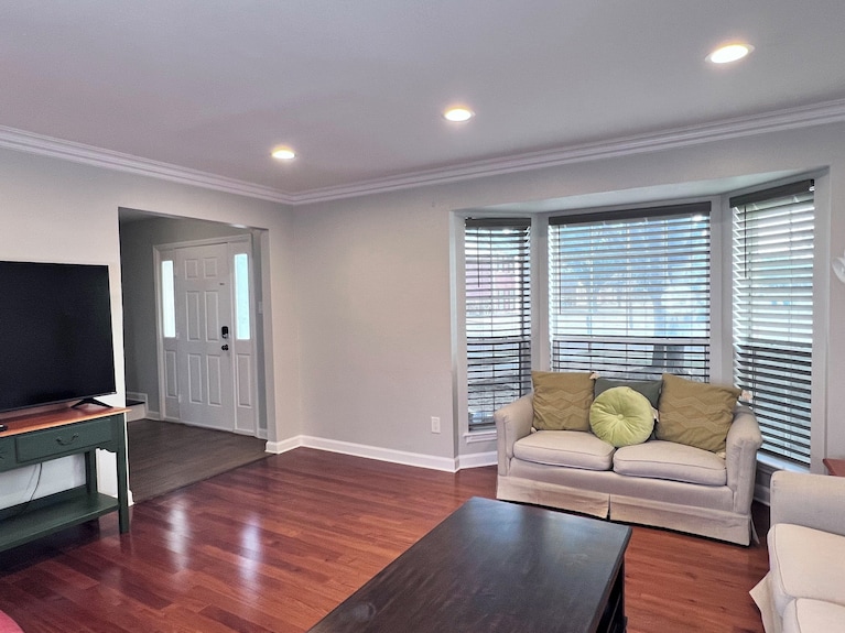 Magic Oasis, Pool, Pavilion On Large Lot, Fantastic View, Sleep 16\n\n - Grapevine, TX