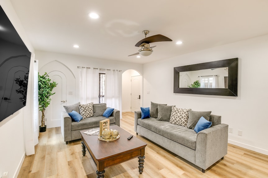 7 Mi To Dtwn! Modern Retreat In East Los Angeles - ダウニー, CA