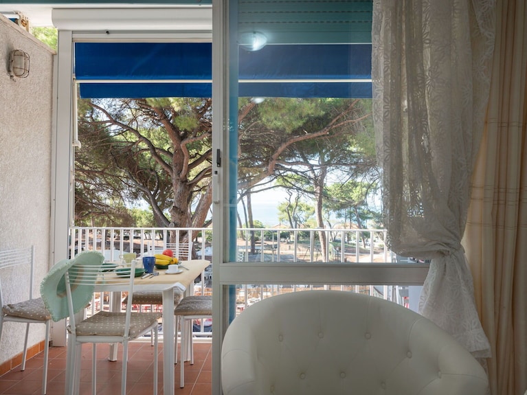 Elegante Appartamento Per 2 Persone Con A/c, Tv E Terrazza - Follonica