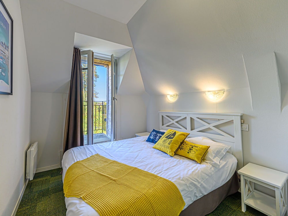 Cosy Apartment For 4 People With Wifi, Pool, Tv, Balcony, Panoramic View And Parking - Baden