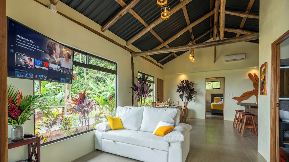 Cabañas Caeli, Peaceful Rainforest Retreat With Stunning Views - La Fortuna