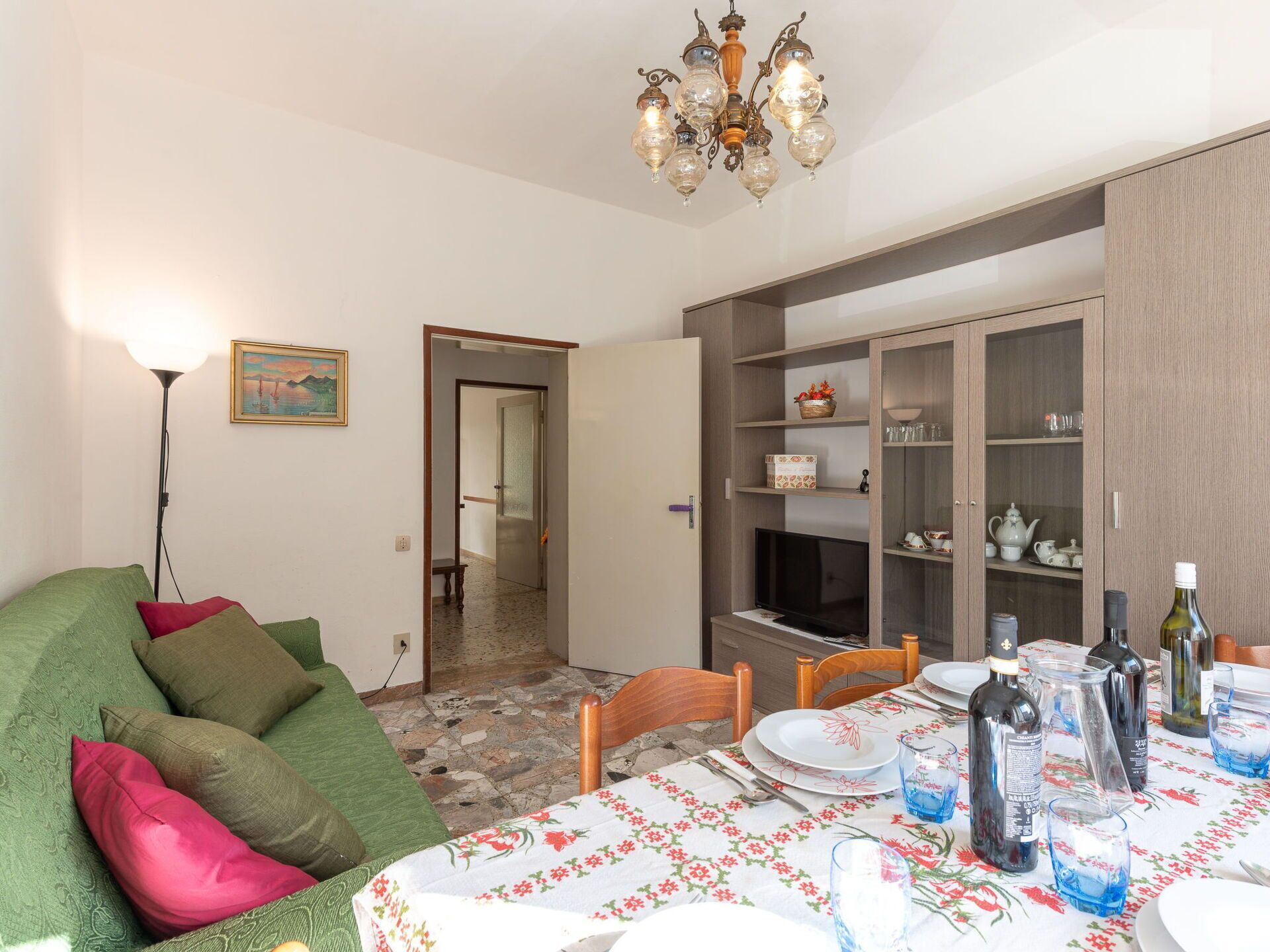 Schöne Wohnung Für 6 Leute Mit  W-lan, Tv Und Innenhof - Follonica