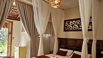 Quarto Quádruplo Deluxe (Garden Master) | 1 quarto, roupa de alta qualidade, camas de colchão pillowtop, minibar