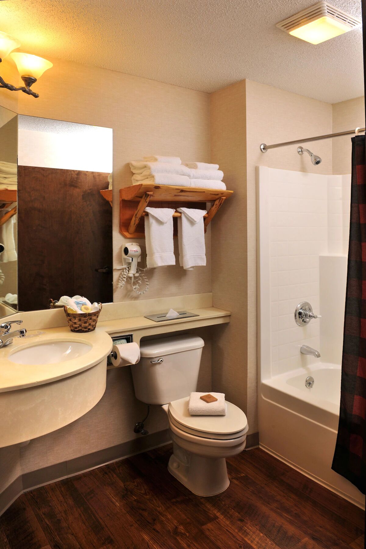 Historical Stays With Modern Amenities & River Trail Access - Saint Joseph, MO