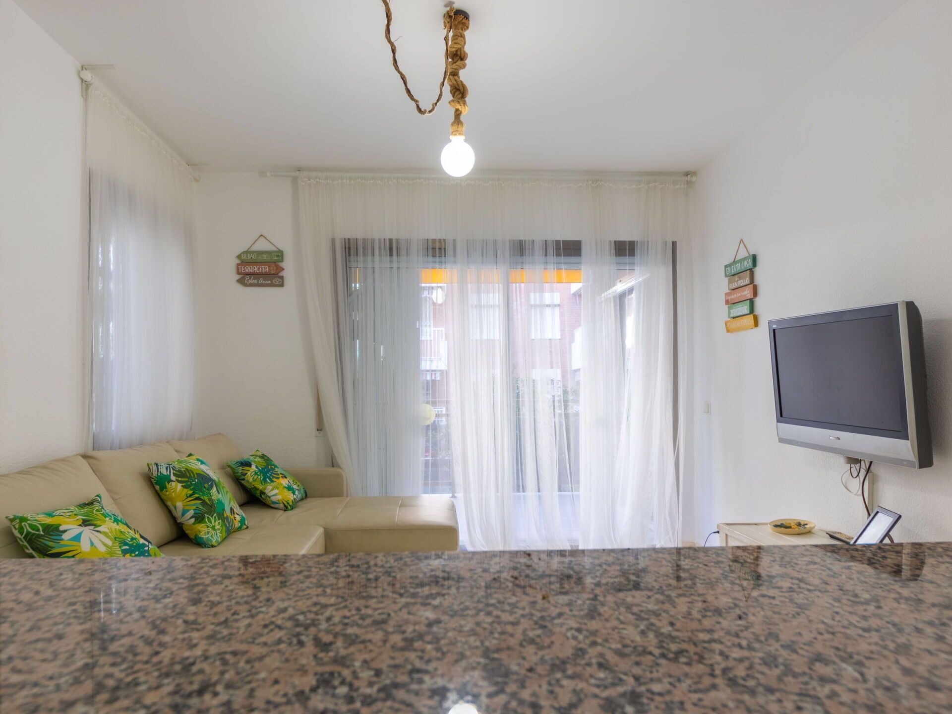 Confortable Appartement Pour 6 Personnes Avec Wifi, Tv Et Terrasse - Cambrils