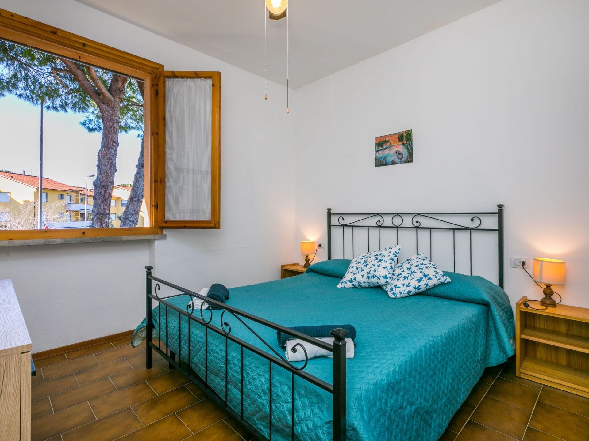 Leuk Appartement Voor 5 Personen Met Wifi, Tv En Balkon - Cecina