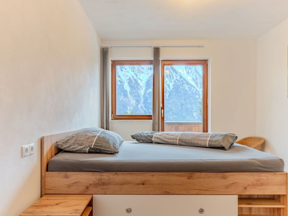 Schönes Ferienhaus Für 5 Personen Mit W-lan, Tv, Balkon Und Parkplatz - Ochsengarten