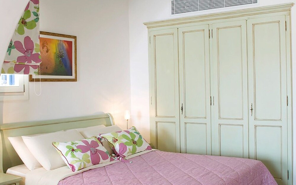 Equisite Mykonos Suite | Suite With Private Veranda | Elia - Mykonos
