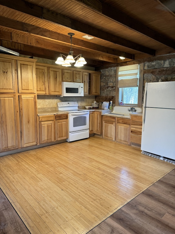 Private Log Cabin In The Country W/ Big Front Porch, Fenced Yard In Comfort. - Comfort, TX