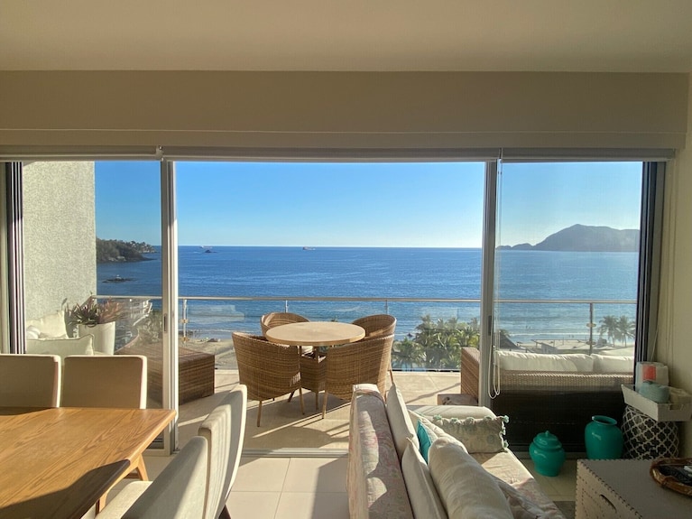 Charming Apartment On The Beach Beautiful View Ponto Horizonte Manzanillo - Manzanillo