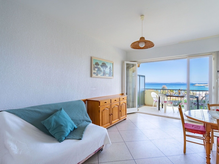 Confortable Appartement Pour 4 Personnes Avec Wifi, Tv Et Terrasse - Le Lavandou