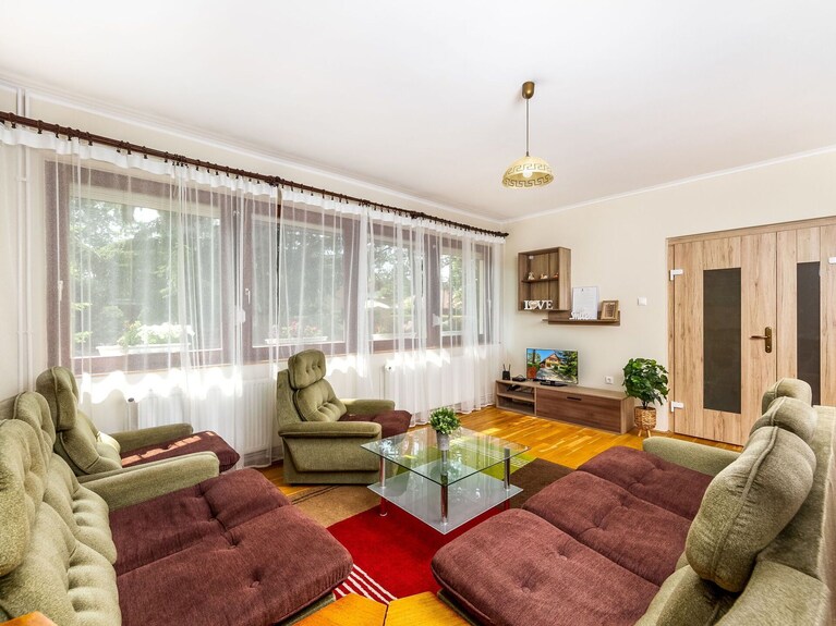 Preciosa Casa De Vacaciones Privada Para 6 Personas Con Wifi, A/c, Tv Y Terraza - Balatonfenyves