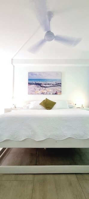 Quarto Standard, vista para o jardim | Roupa de alta qualidade, edredões de penas, minibar, cofre no quarto 