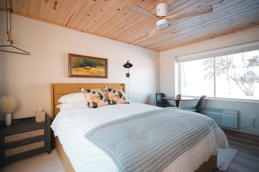 Nordic Harbor Inn - Acorn Oak - Room 1 - 미네소타