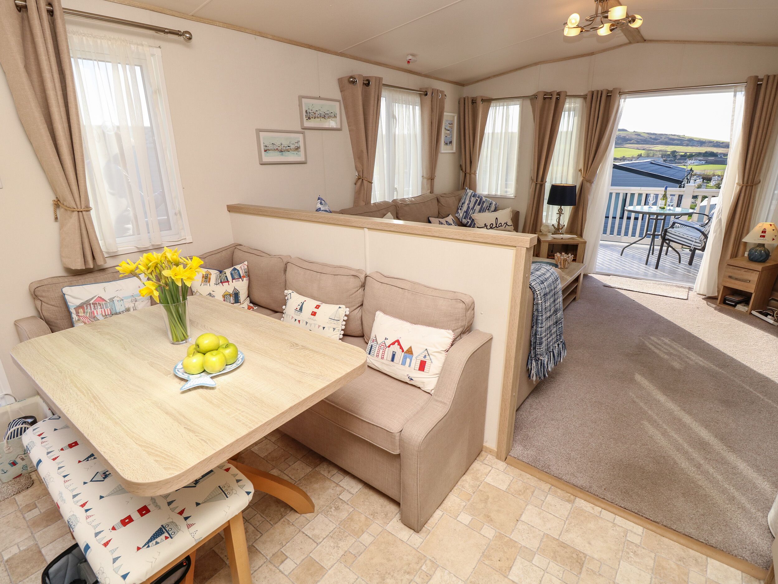 31 Crosswinds, Country Holiday Cottage, With Pool In Bembridge - 와이트 섬