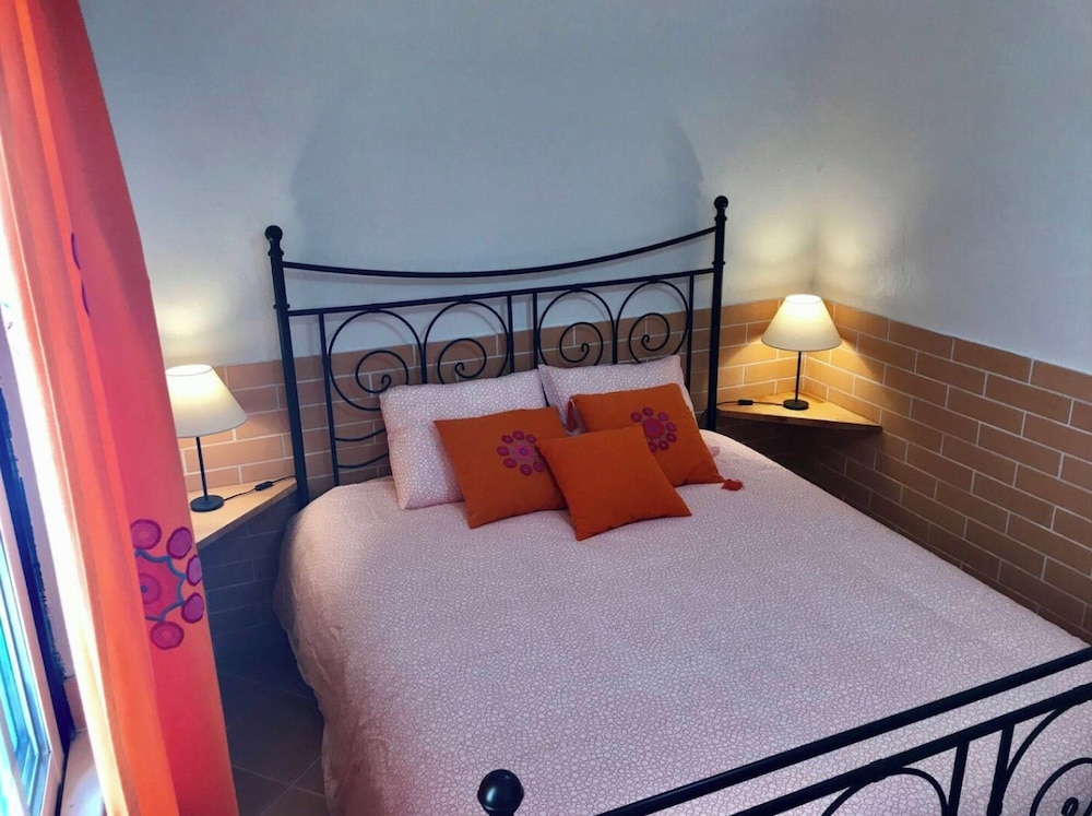 Holiday Home 'Casa Sagres' With Private Terrace, Private Garden And Wi-fi - Sagres