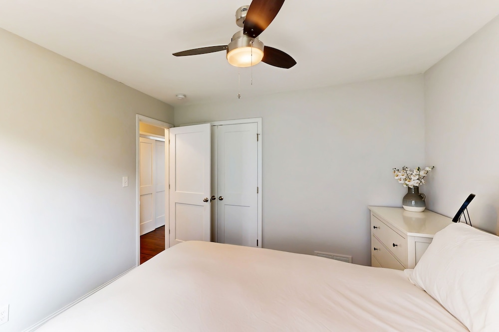 Charming centrally located home full of color with full kitchen, W/D ...