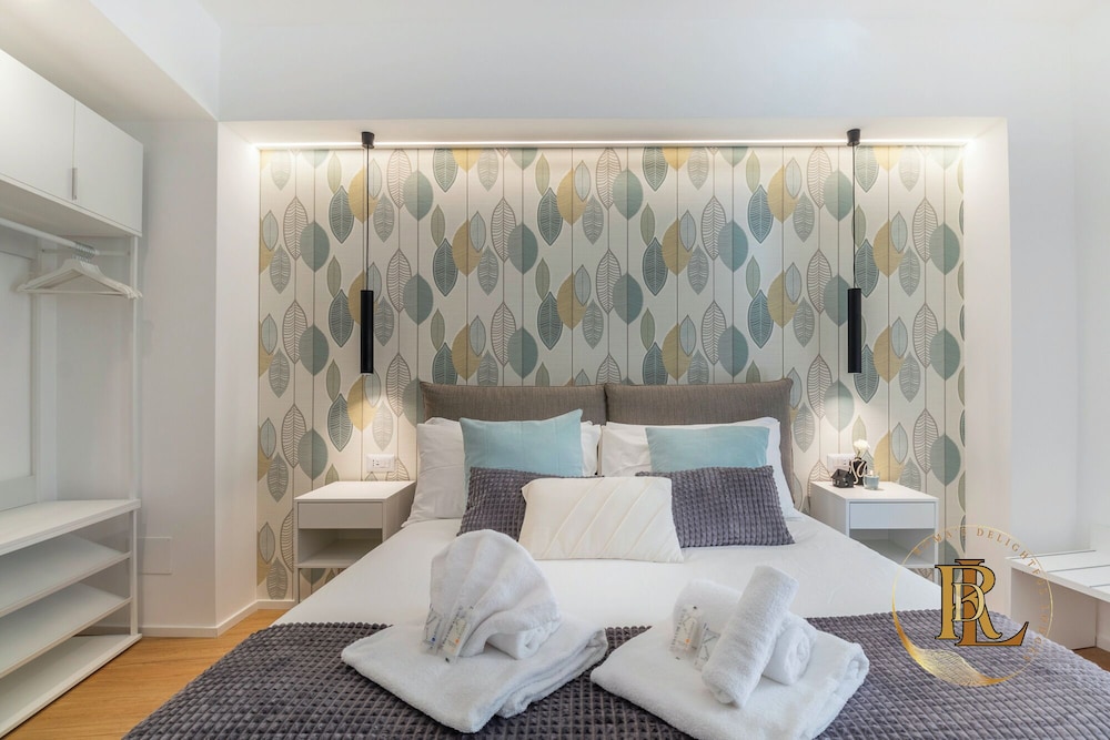 Silverius- Rome's Delightful Lodges {Vatican} Elegant 2 rooms 1 bath ...