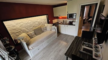 Gîte de Bonneville | Sala de estar | Televisor