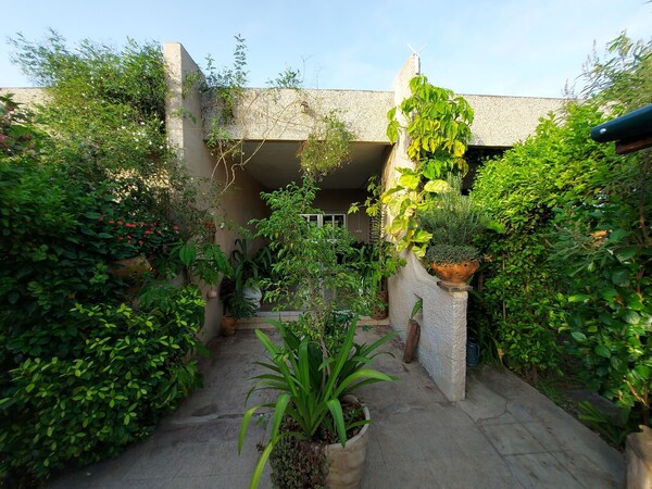 Hechtech House - Accra