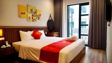 Quarto Duplo | Com decoração personalizada, secretária