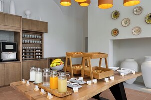 Pequeno-almoço continental diário incluído