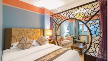 Quarto casal conforto | Cofres nos quartos, Wi-Fi de cortesia