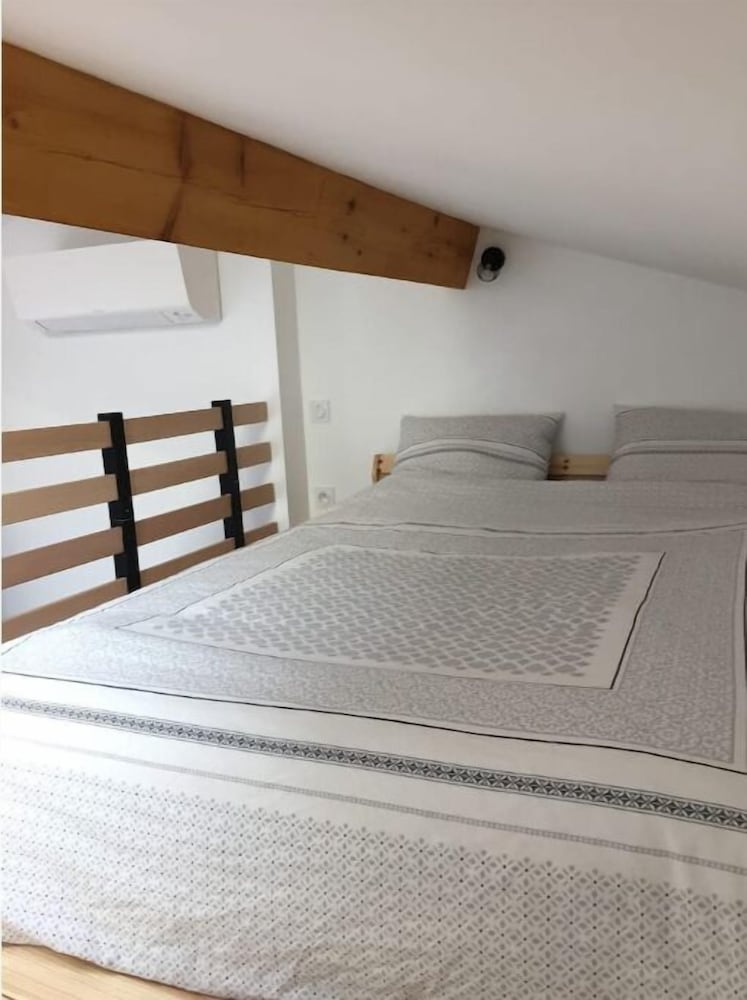 Studio Moderne, Climatisation, 20m2 - IBIS Lyon Sud Chasse Sur Rhône