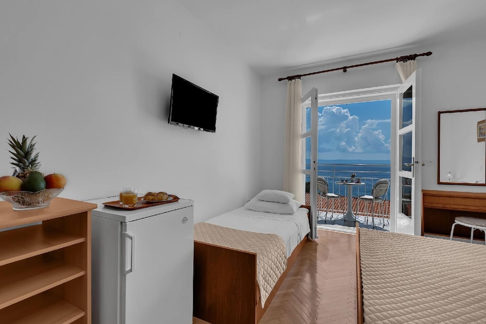 Appartement De Vacances Tučepi Pour 1 - 3 Personnes Avec 1 Chambre à Coucher - Maison De Vacances - Tučepi