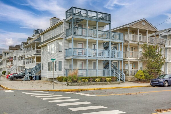 Renovated Ocean City Retreat - Walk To Beach! - Weymouth, NJ