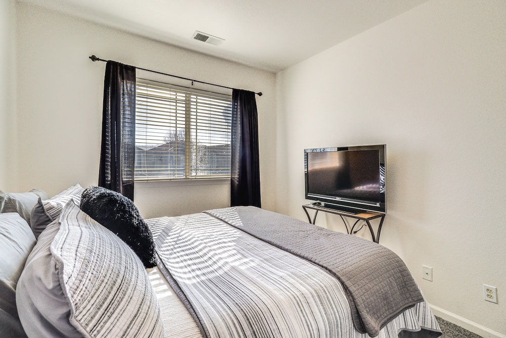 5 Mi To Downtown Reno: Home W/ Lake Access! - Reno, NV