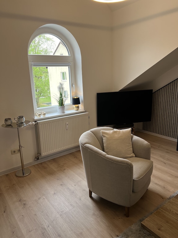 Erlebe Einen Einzigartigen Wohnkomfort Auf 2 Zi. In Bad Aibling - Kolbermoor