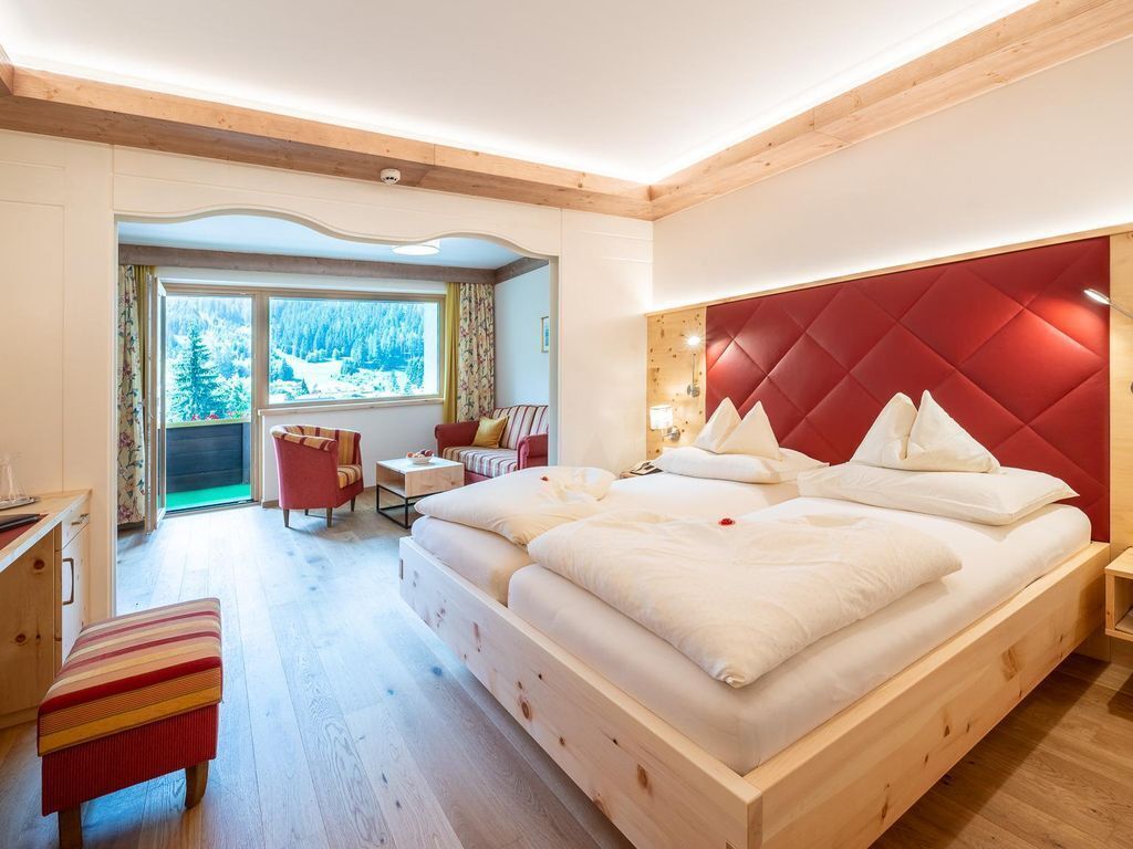 Landhaus Suite 150 M² - Thermenwelt Hotel Pulverer - Bad Kleinkirchheim