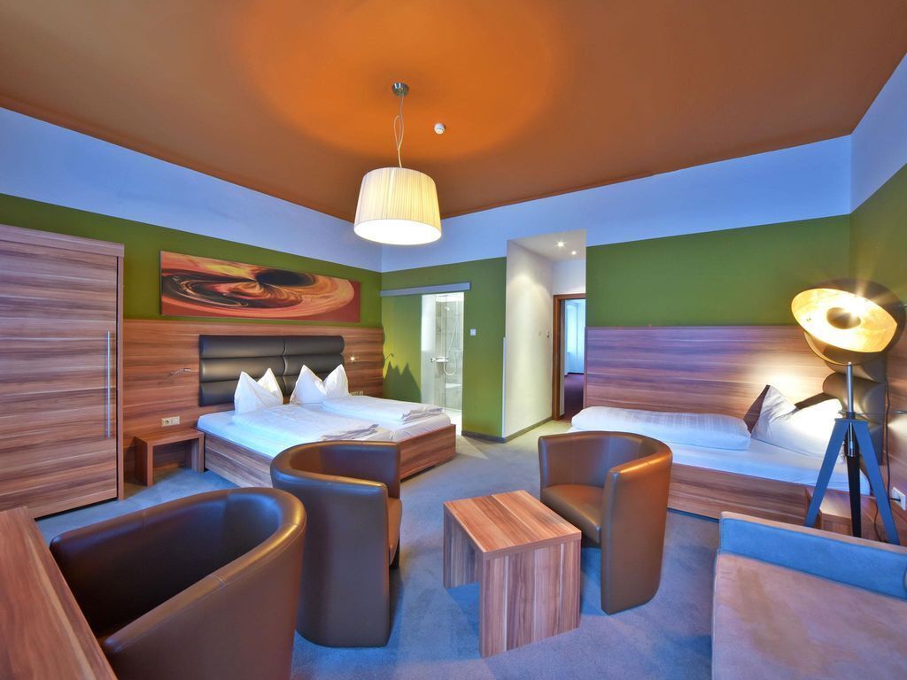 Dreibettzimmer Mit Dusche Oder Bad\/wc - Hotel Ertl - Spittal an der Drau