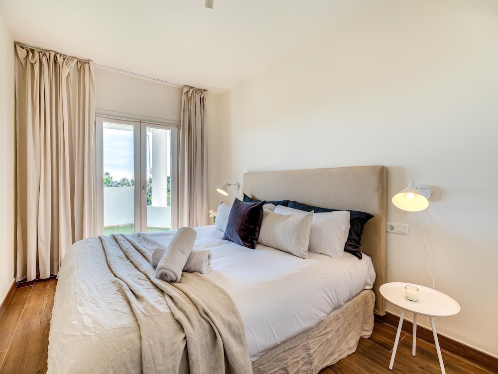 Top 1 Puerto Banus Seafront - Marbella