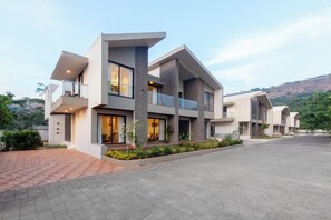 Fachada da propriedade