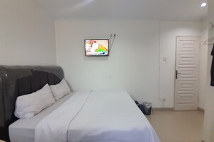 Quarto casal standard | Wi-Fi de cortesia, roupa de cama