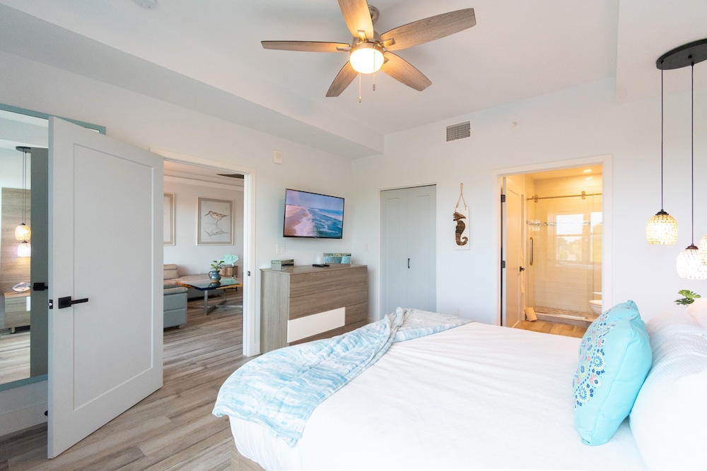 Condo At Cape Crossing Resort - Cocoa Beach, FL