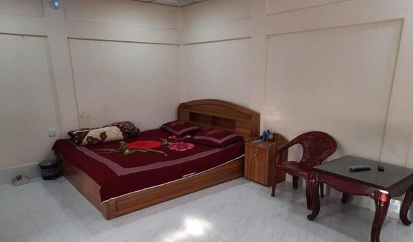 Sunapur Mini Resort - Assam