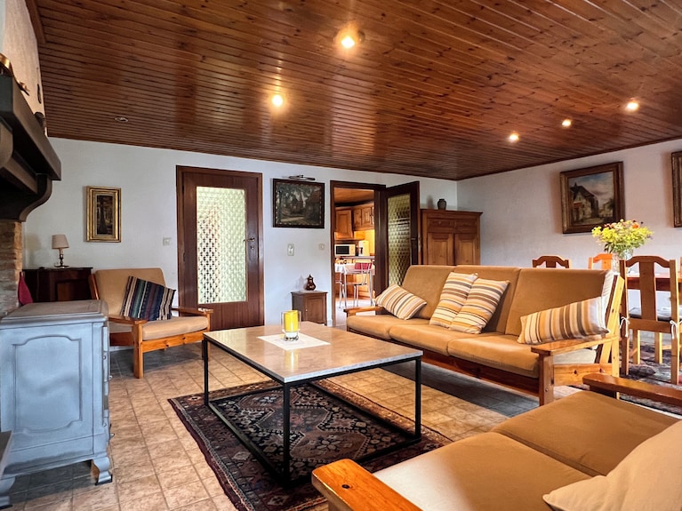 Vakantiehuis Met Houtkachel, Ruime Tuin & Bbq -