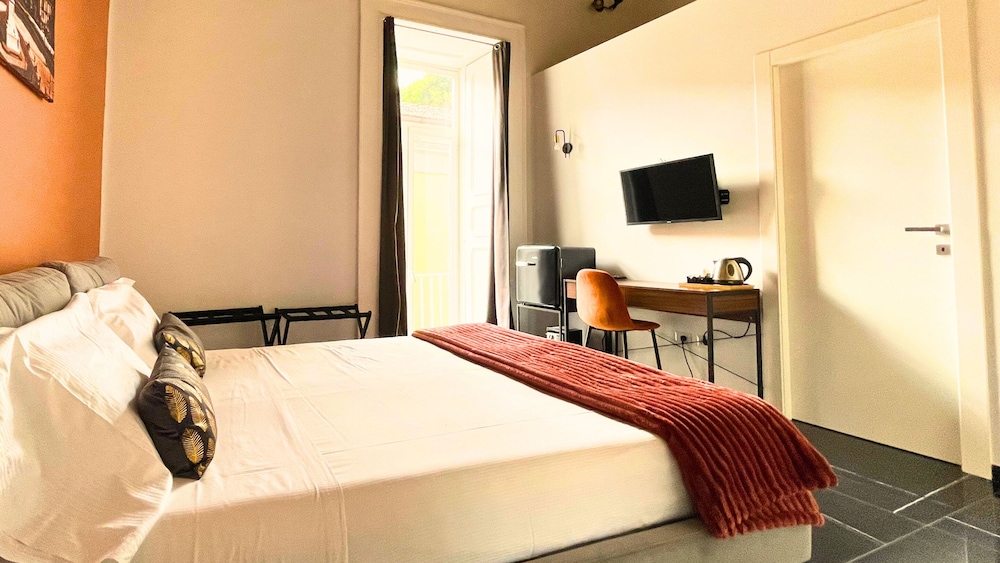 Palazzo Goyze - Naples