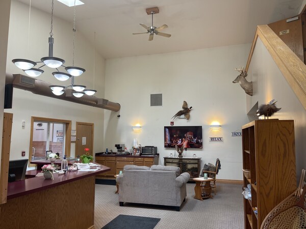 Ausable Valley Inn - Michigan