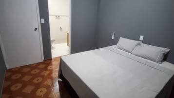 Suite Básica | 1 quarto, roupa hipoalergénica, quartos insonorizados, Wi-fi grátis