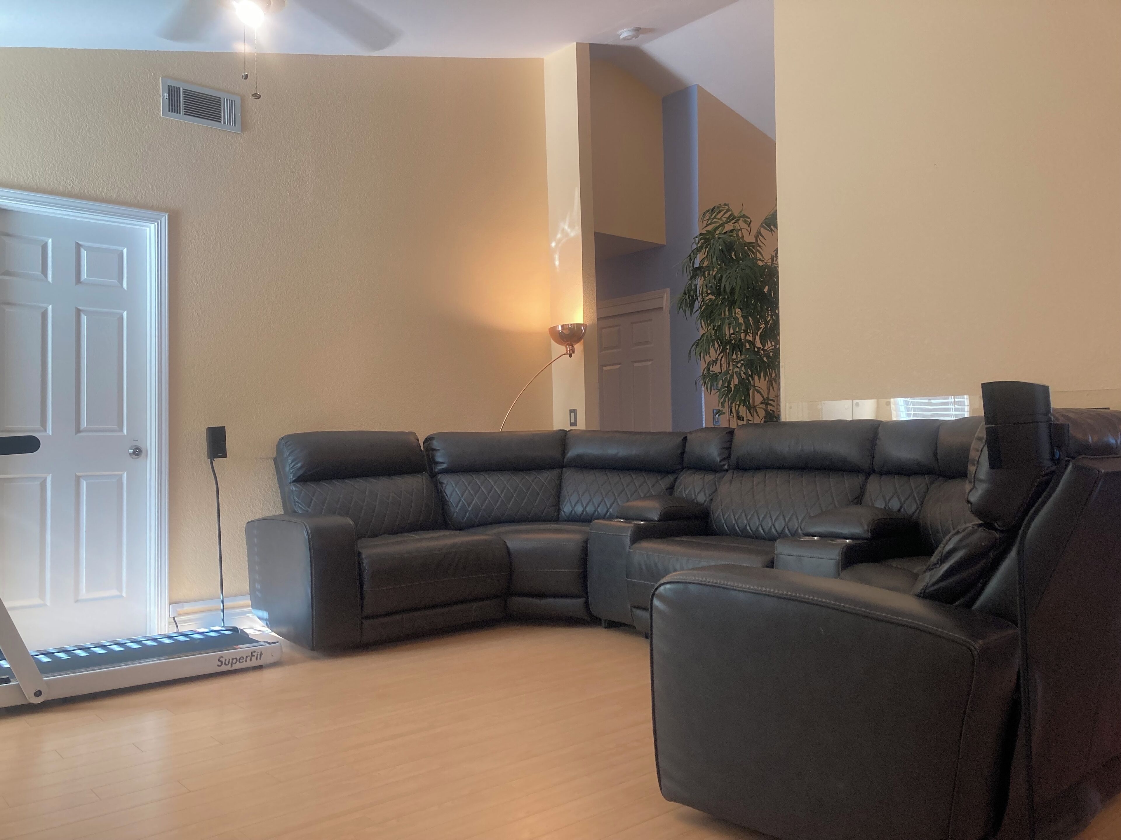 Cozy 5br Ranch Home With Hot Tub In Quiet Folsom Neighborhood - El Dorado Hills, CA