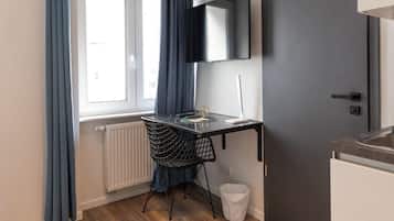 Comfort Studio Apartment | 1 quarto, secretária, secretária adequada para computadores portáteis