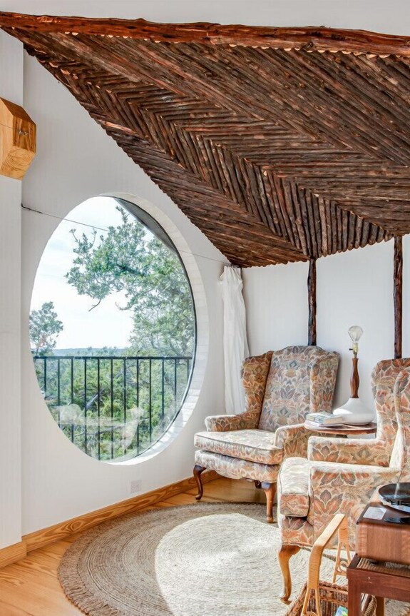 Blue Sage No. 10 - The Round Window Treehome (Stair-free!) - Texas