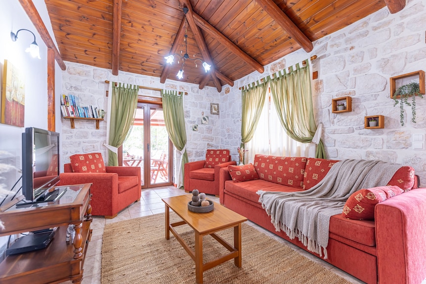 Cozy Holiday House - 5 Minutes Away From The Beach Kalamaki, Zakynthos - Greece